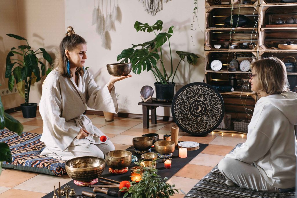 Conheça 10 Instrumentos do Sound Healing - Revista Meu Retiro